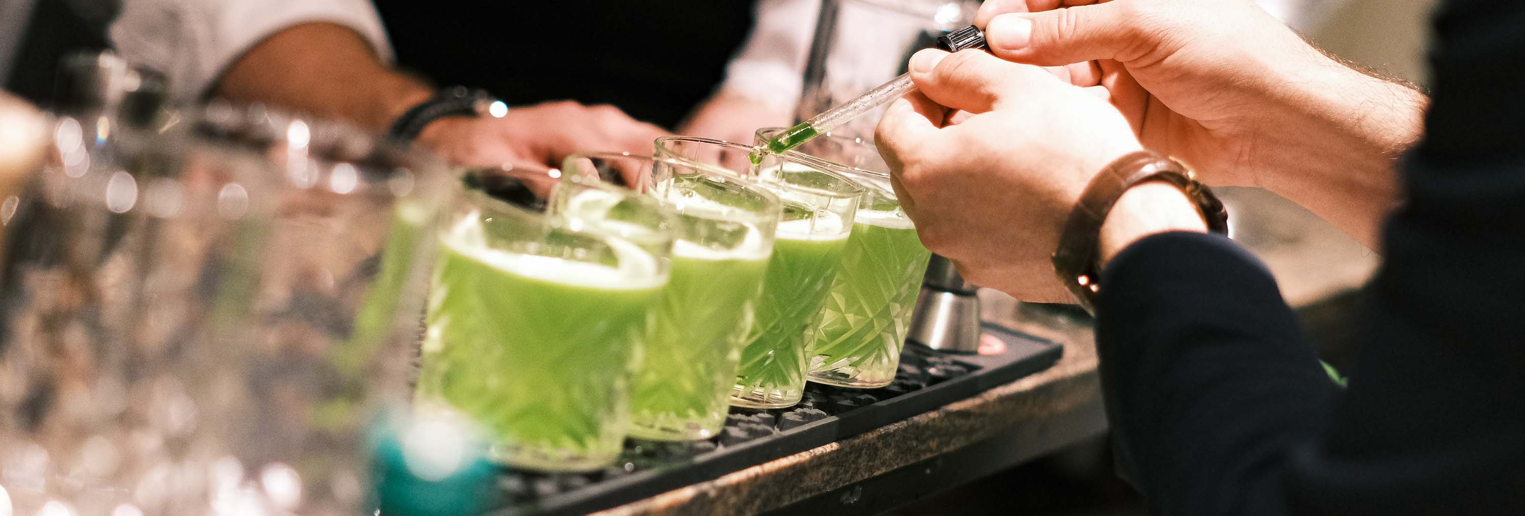 ¿Qué es la Mixología? - Dirty Martini, Old Fashioned