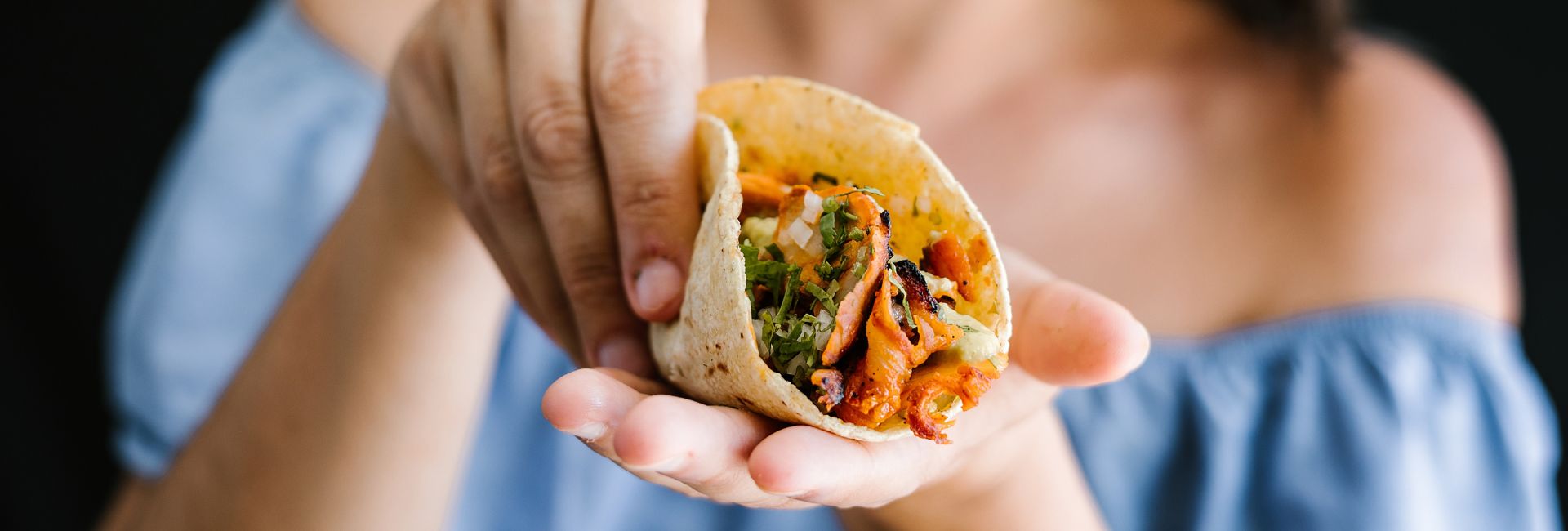 How to Eat Tacos Correctly Step-by-Step | Blog